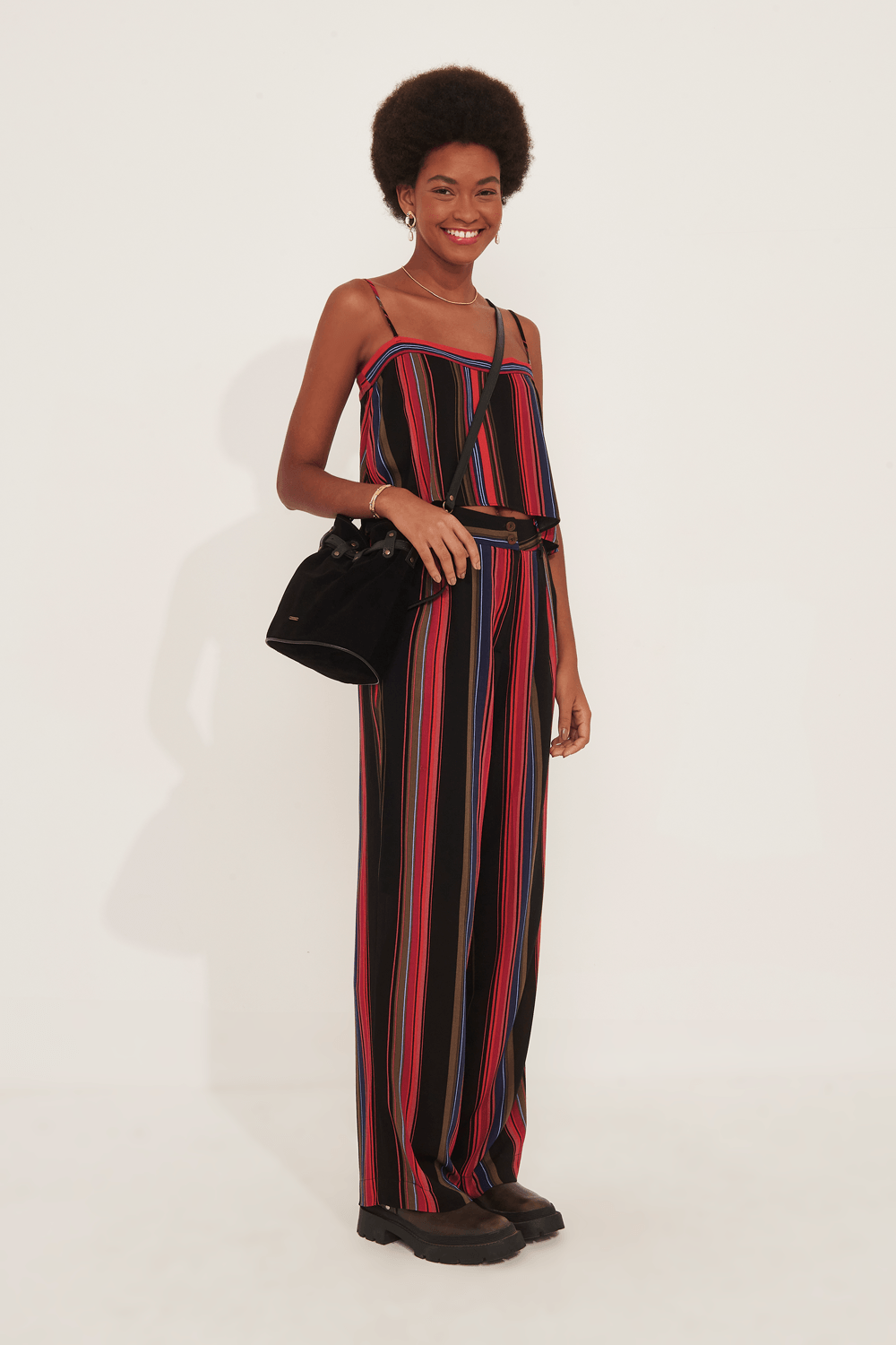 calça reta luana brilhinho - Garage Rio