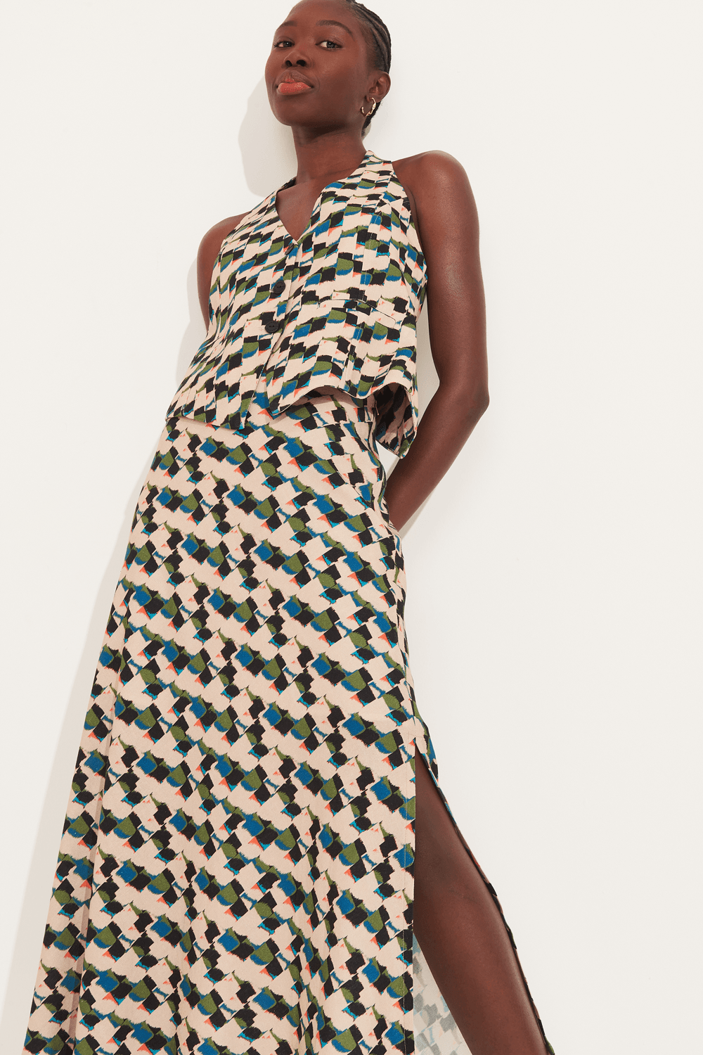 saia betania midi fenda laterlal II estampa miragem tropical - Garage Rio