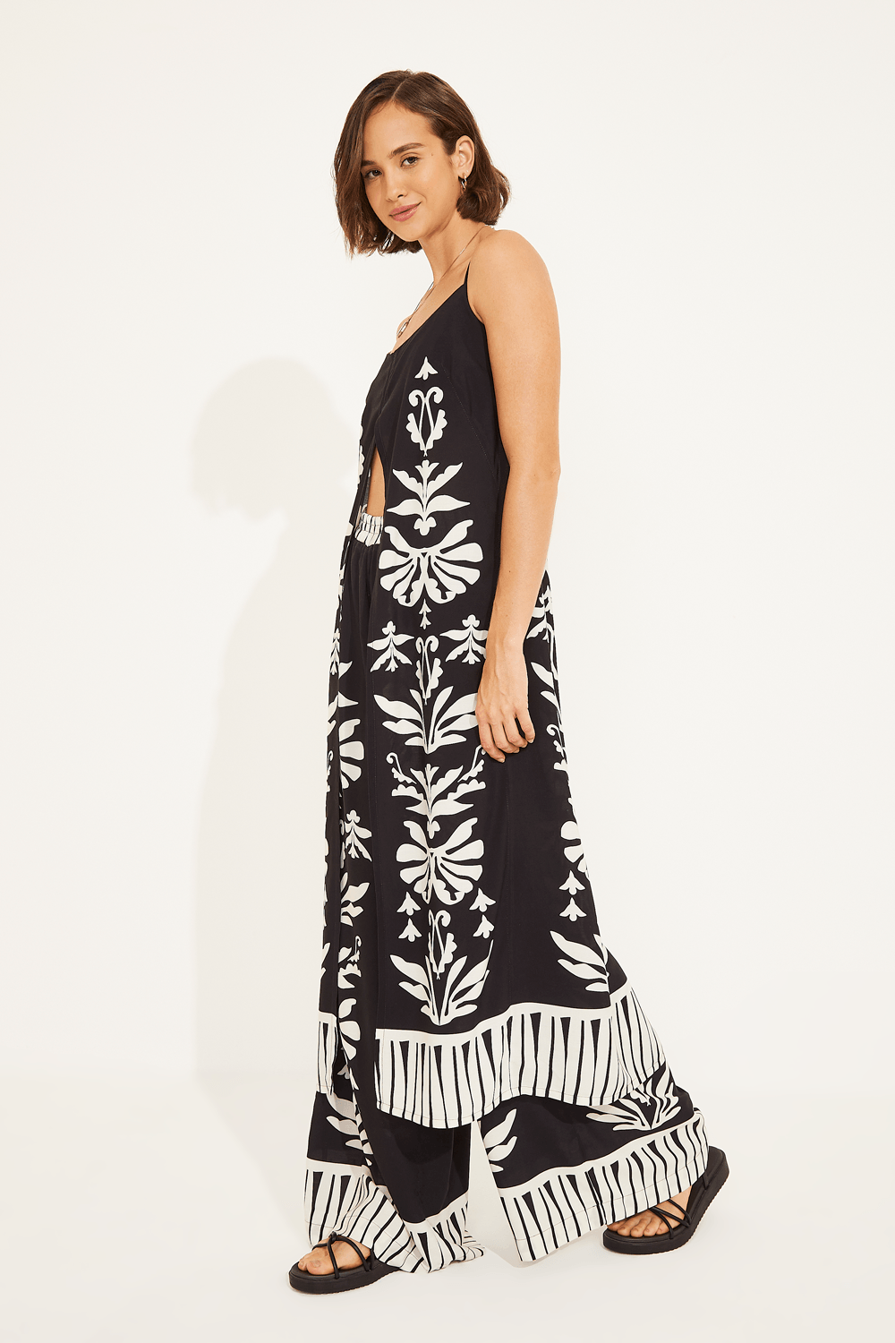 tunica bruna pesponto busto alça finas estampa alga do mar preta ...